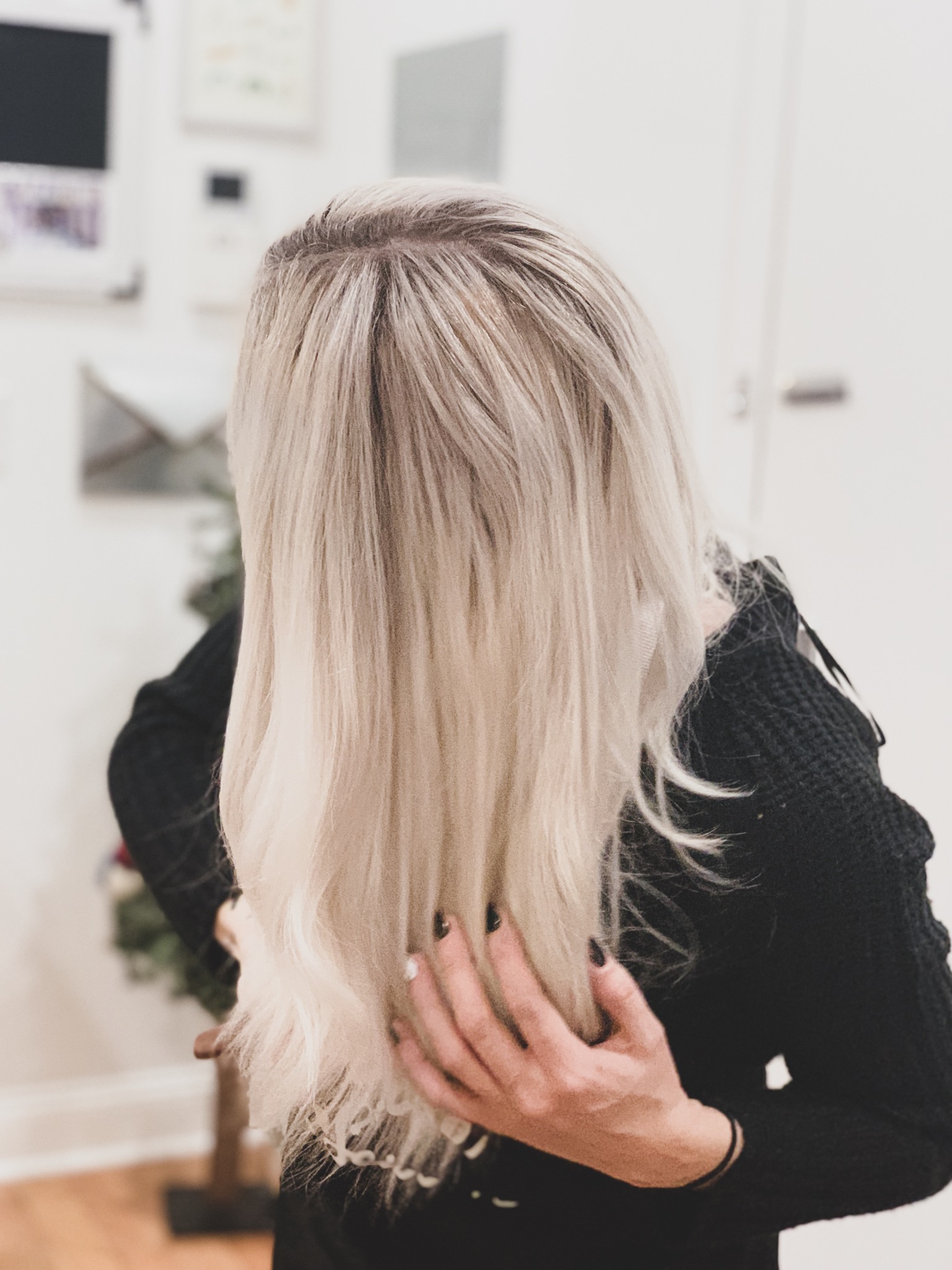 The Top 10 Causes Of Hair Breakage & How To Stop It – Laura K Collins